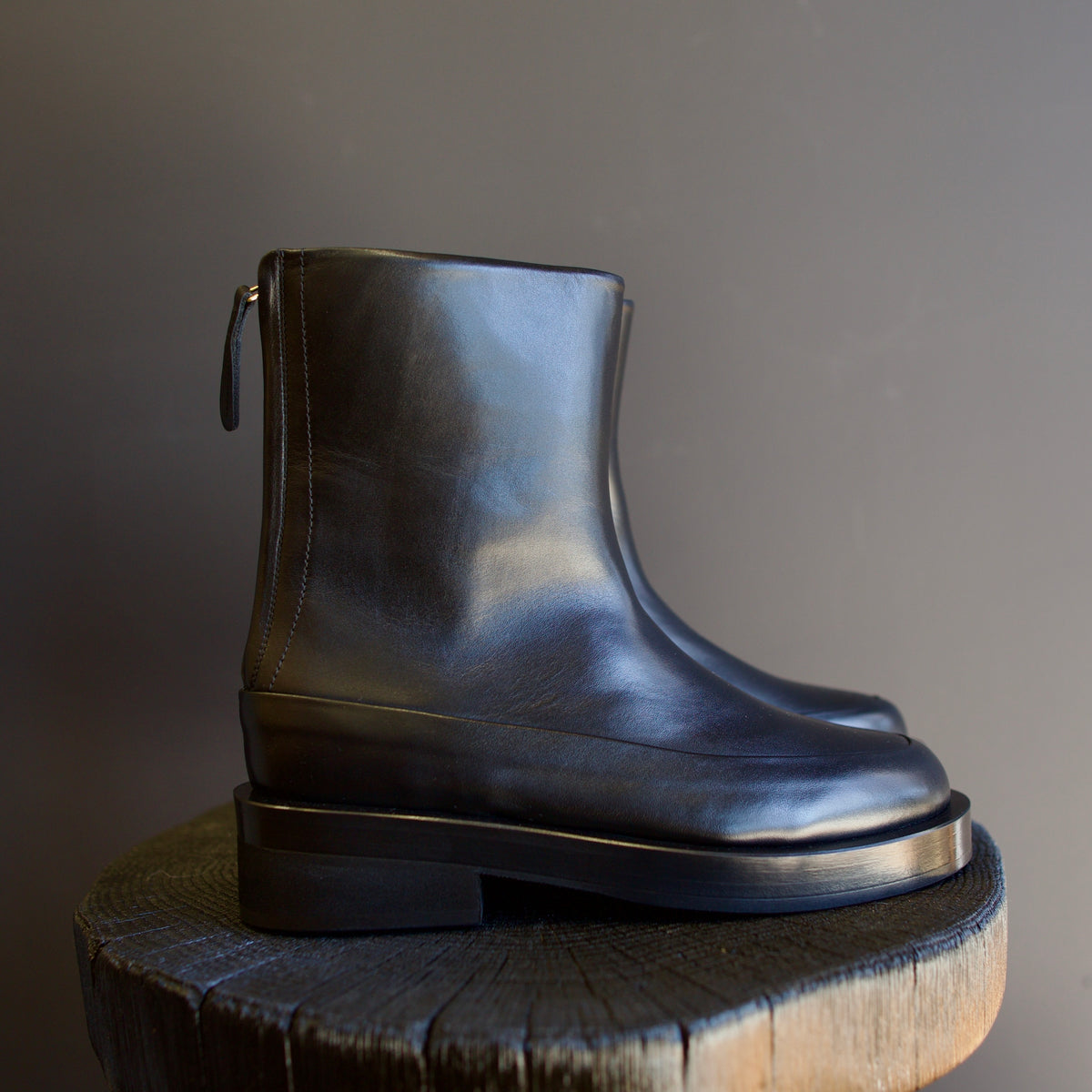 Mansur Gavriel Marion Boot in Black – Woodlands